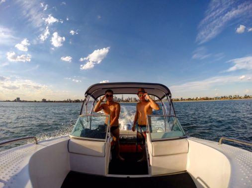 Boat4hire | Melbourne's Best Yarra River Boating Experiences
