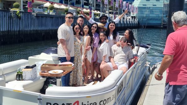 Boat Hire Melbourne | Yarra River boat hire | Fishing Boat Hire