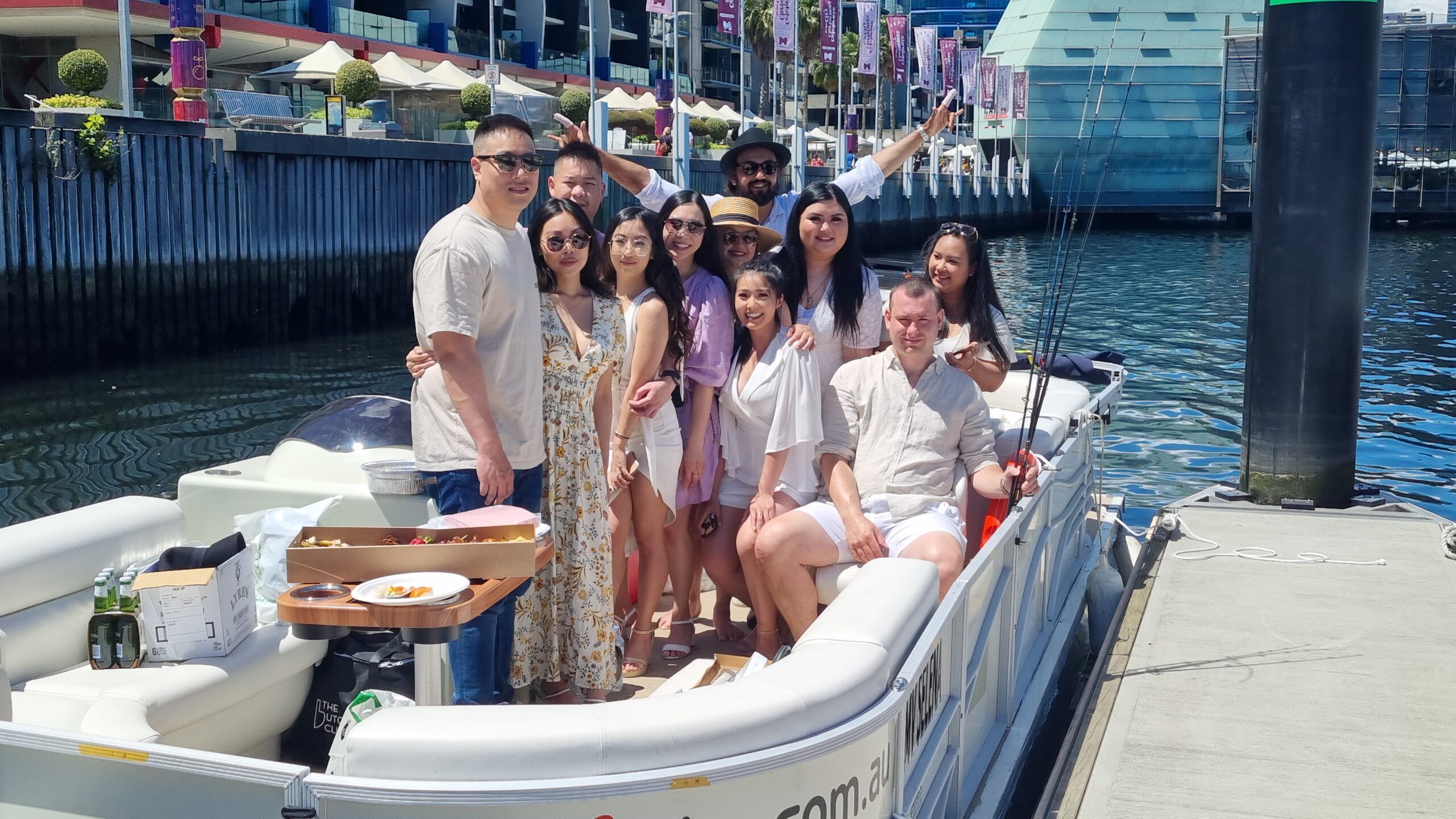 NYE Boat Cruise Melbourne | News Eve Party Boat
